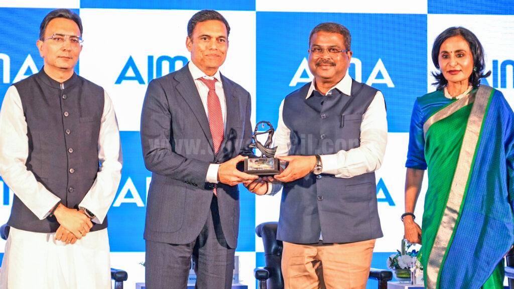 JSW Chairman receives the Business Leader of the Decade Award - The ...